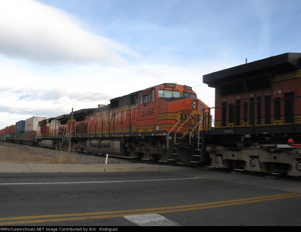 BNSF 5164